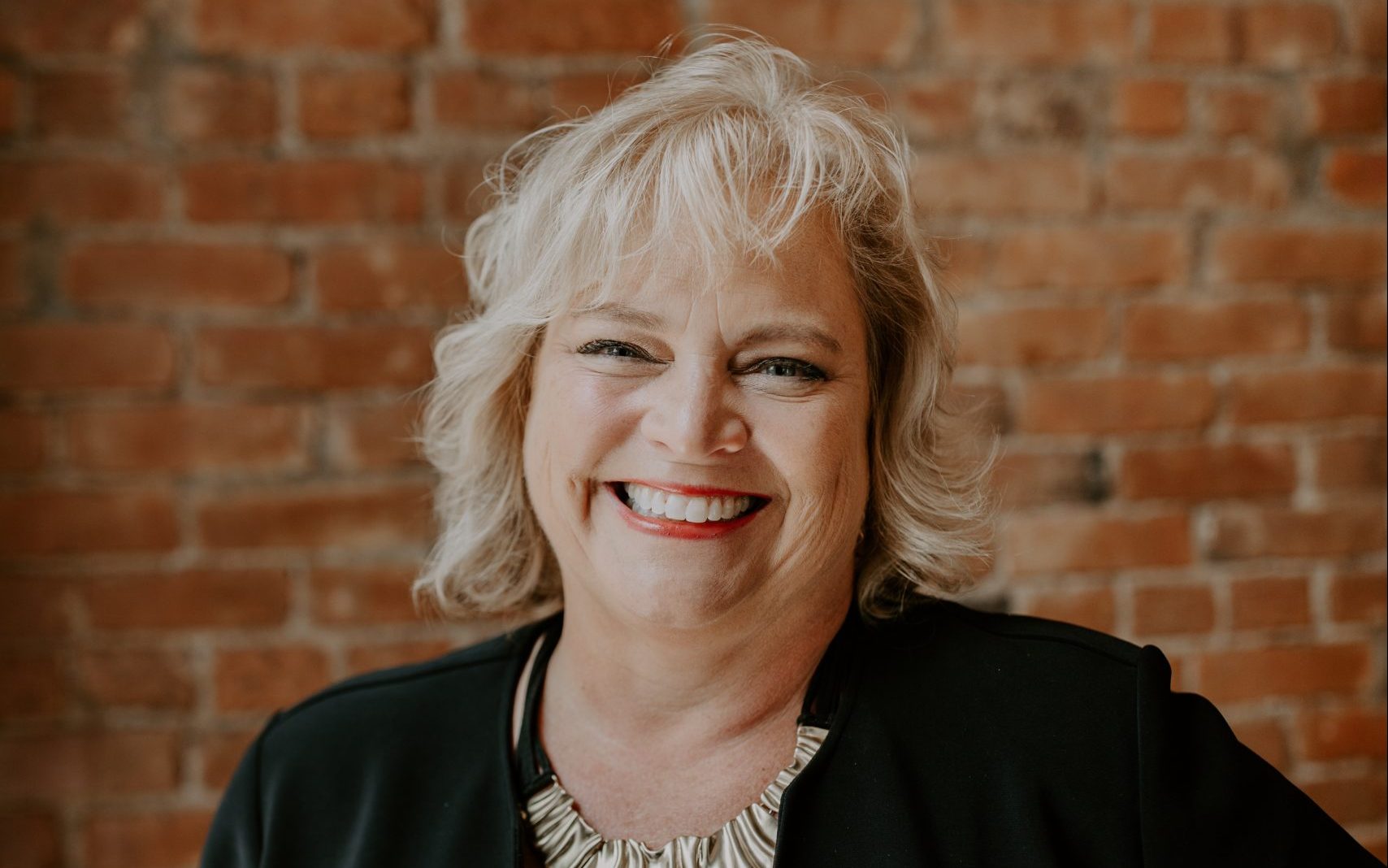 EP 35: Dee Ann Turner: Building A Remarkable Culture
